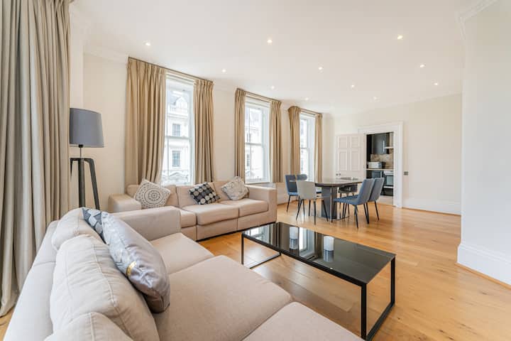 London Gardens  2 Bedroom Flat - Garden Views - チェルシー