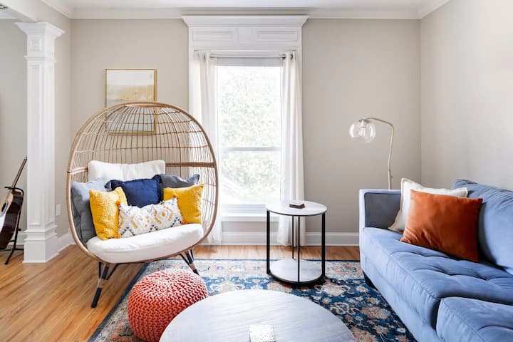 Cozy Winter Hideout -Free Parking Walk To Broadway - Nashville, TN