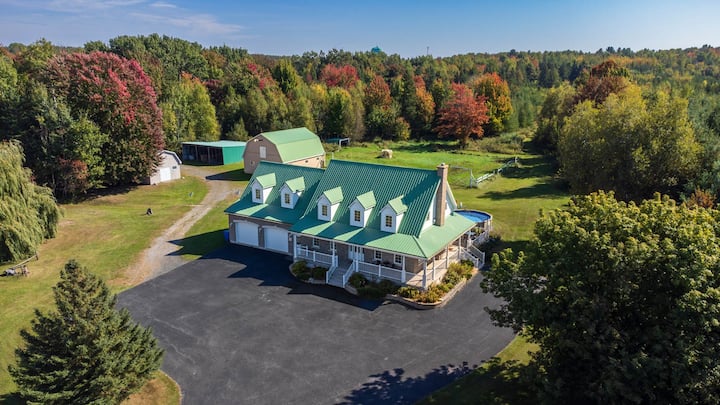 Le Ranch Eldorado | Unique | Luxe | Spa | Jeux - Trois-Rivières