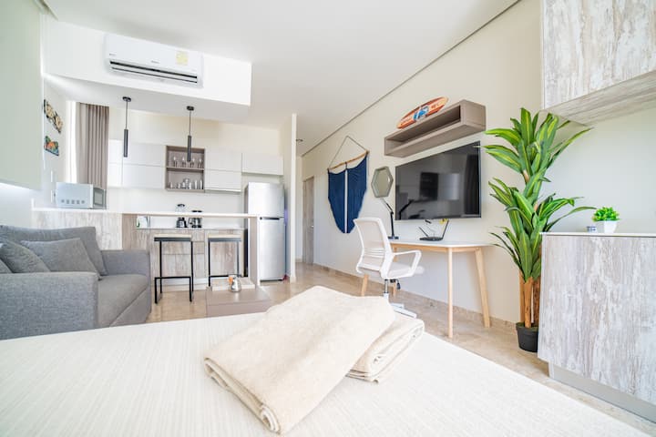 Katia Beach Access! In The Hearth Of Comercialzone - Tulum