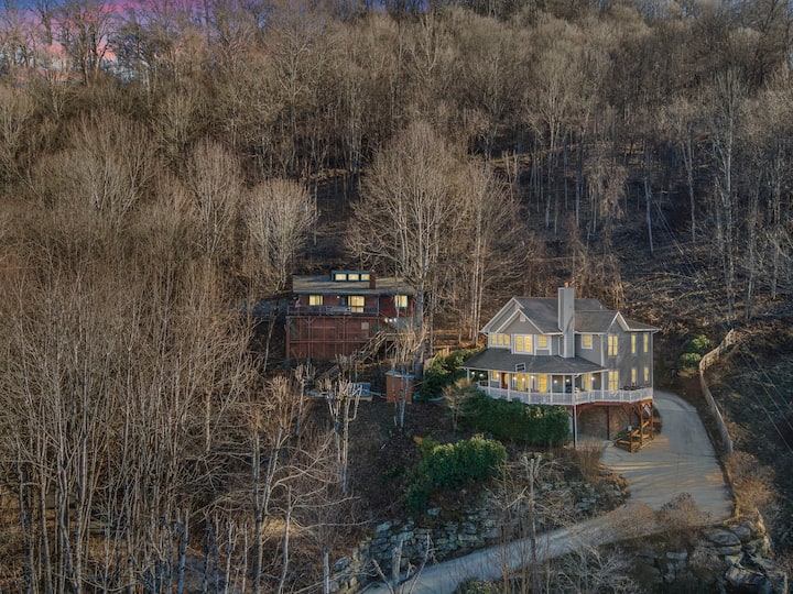 Majestic Mountaintop Estate - Maggie Valley, NC