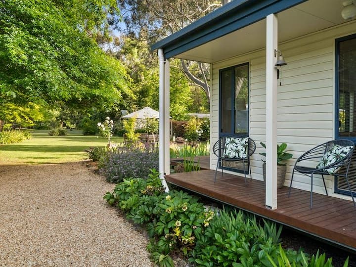Riverside Bliss With Direct River Access - Jamieson