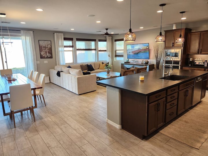 Welcome To Our Home! - Gilbert, AZ
