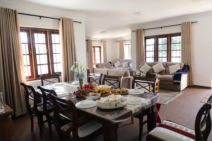 Dawn's Bungalow - Nuwara Eliya