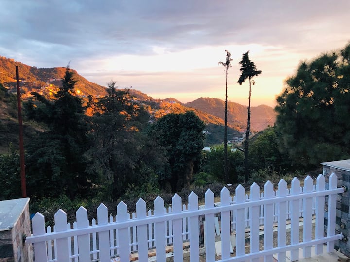 Rockford House Mussoorie-wd Balcony,terrace & Lawn - Mussoorie