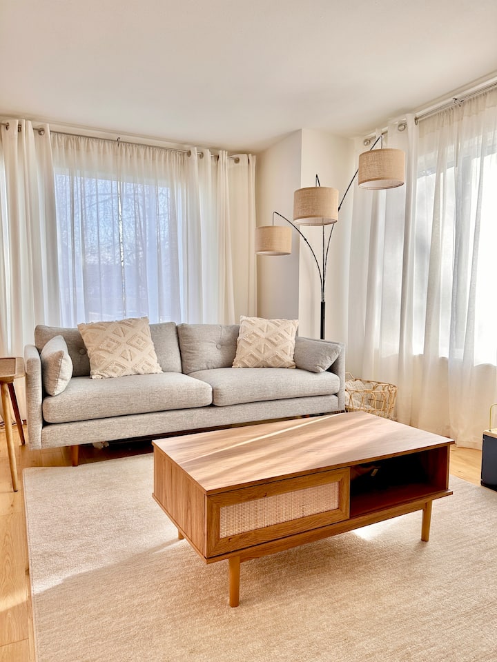 Scandinavian Home In Seattle, Centrally Located - Seattle, WA