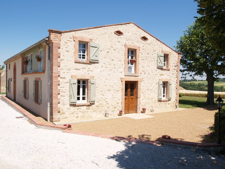 La Majesté Gîte Rural Caractère - Villefranche-de-Lauragais