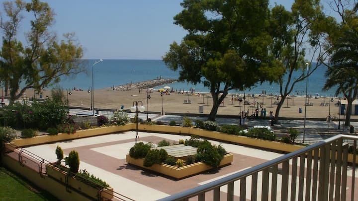 Islas M. Apt En Primera Linea - Benicasim