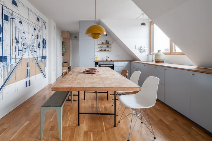 Dachgeschosswohnung Im Schillerkiez - Berlin