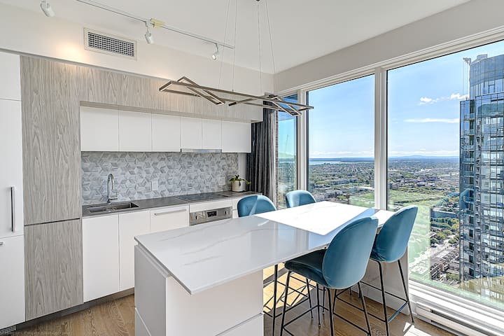 Condo Style Penthouse, 50e éTage - Montreal