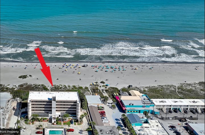 Beach Living At Its Best! - Cocoa Beach, FL