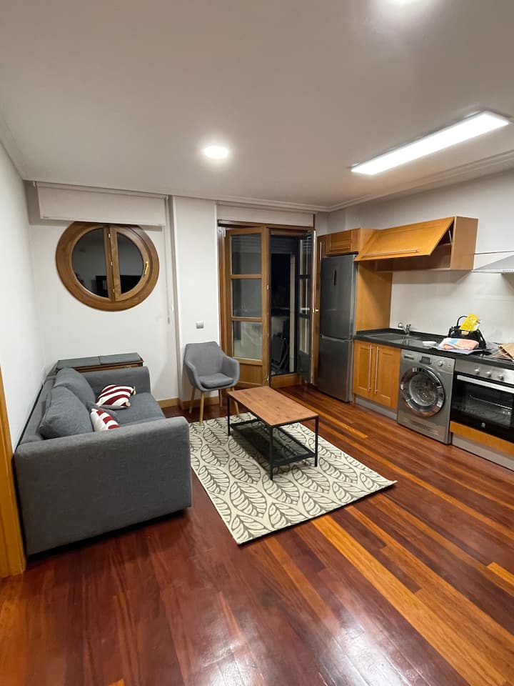 Apartamento Con Piscina - Gijón