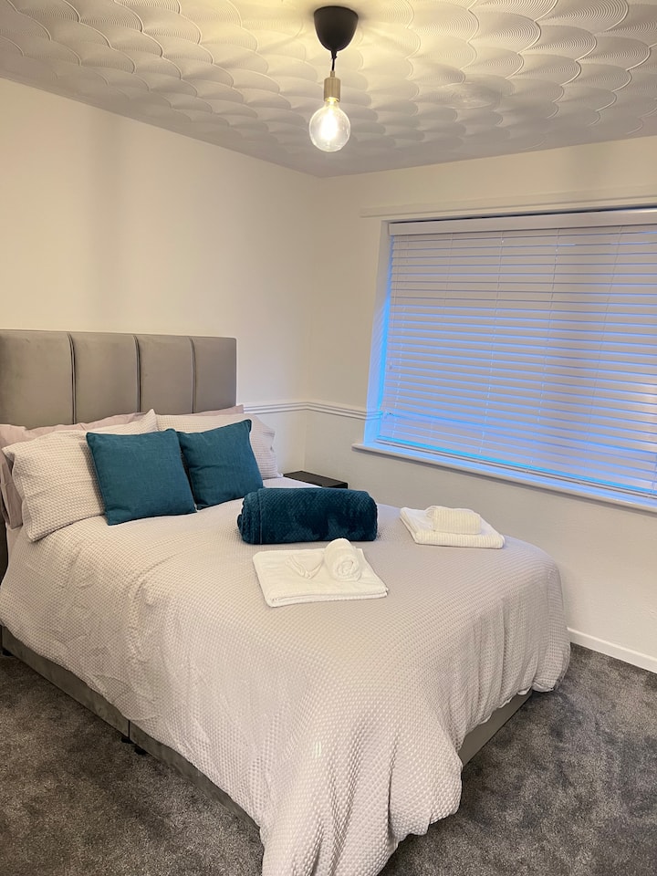 Spacious Double By The Hospital -