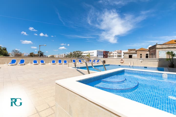 Luxury Penthouse Near City Center - Lagos