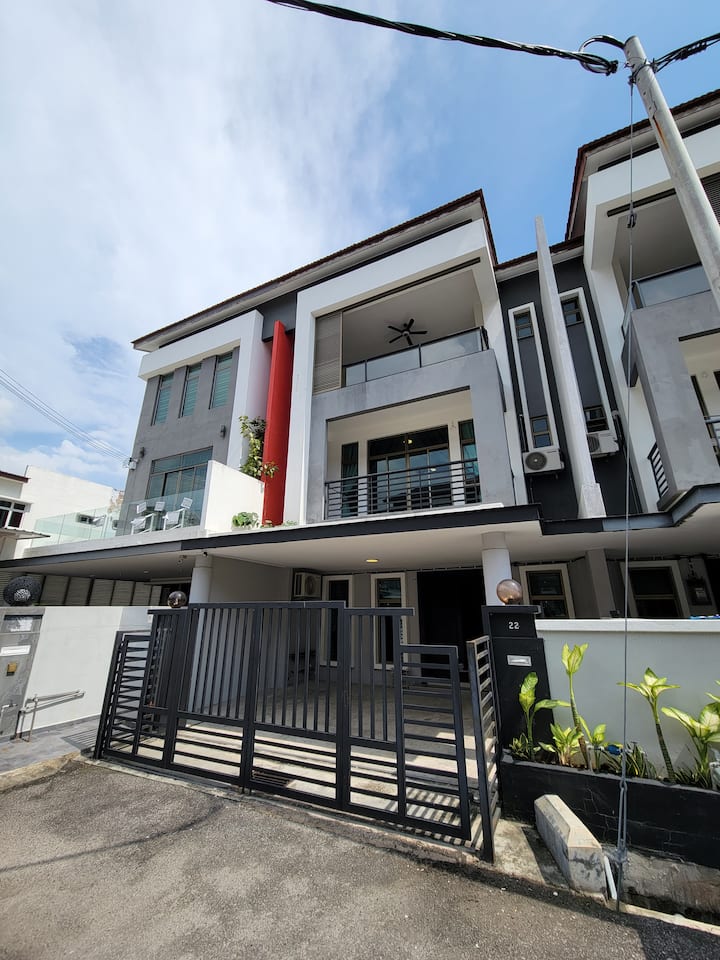 Tropical House At City Center! - Malacca