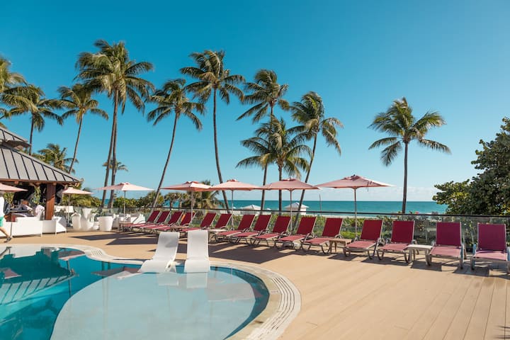3 Bedroom Apt Ocean-front Resort The Alexander - Miami Beach, FL
