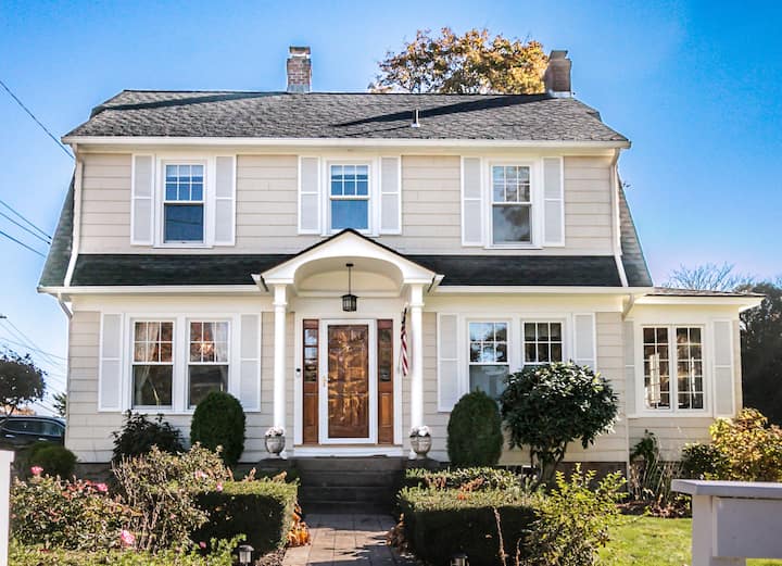 Nautical Mystic Retreat - Mystic, CT