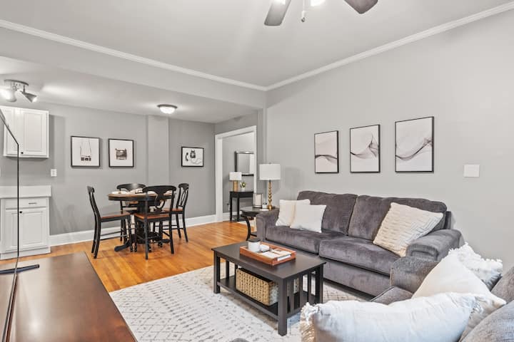 2 Bdrm/2 Ba In Historic Downtown Raleigh! - Raleigh, NC