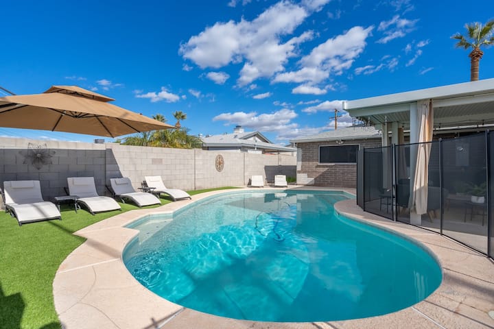 5 Mins To Old Town-sleeps 10-heated Pool-fire Pit - 坦佩