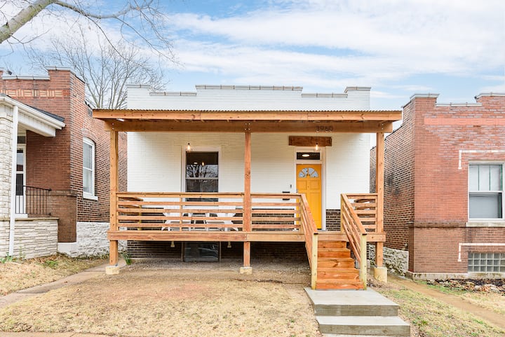 Blissful Bungalow W/ Comfy King & Queen Bed - Gateway Arch National Park