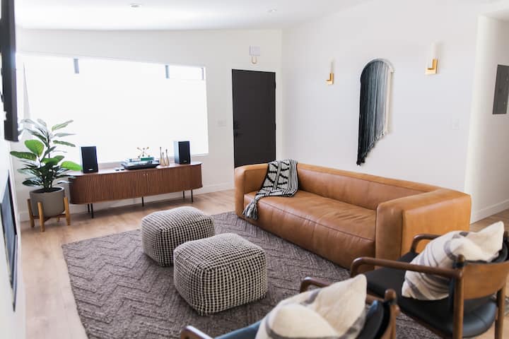 Relax & Recharge @ Newly Remodeled Casa Media Luna - Twentynine Palms, CA