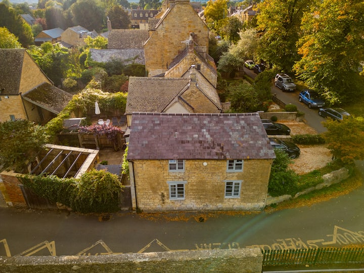 Cotswolds Corner Cottage - 옥스퍼드셔