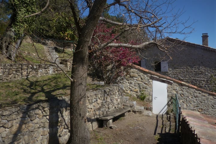 Un Petit Coin D’ardèche : Hameau Cévenol De Charme - Jaujac
