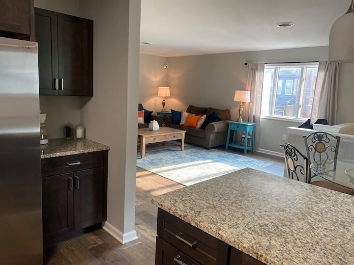 Bethlehem House-2 Separate Units In 1 Building - Bethlehem, PA