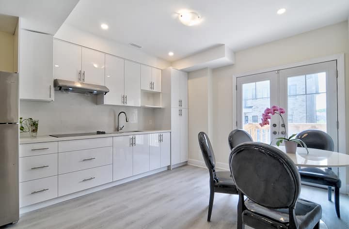 50% Discount Amazing 3 Bedrooms Guest Suite - Vaughan