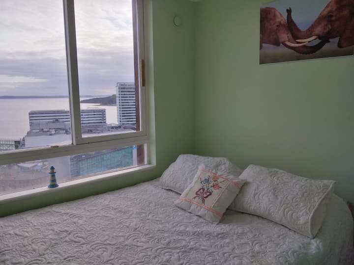 Departamento Céntrico, Vista A La Bahía - Puerto Montt