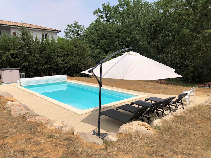 Villa Piscine Chauféeping Pong Echec 5ch 1 Bur - Béziers