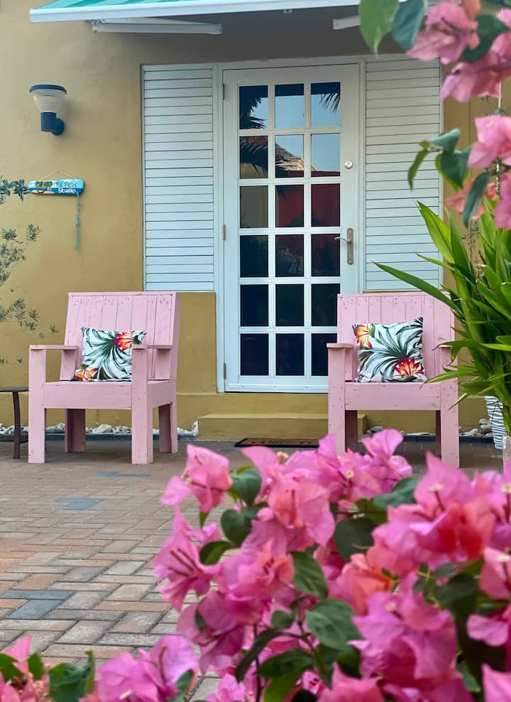 The Palm Studio-suite With Private Pool & Garden - Curaçao