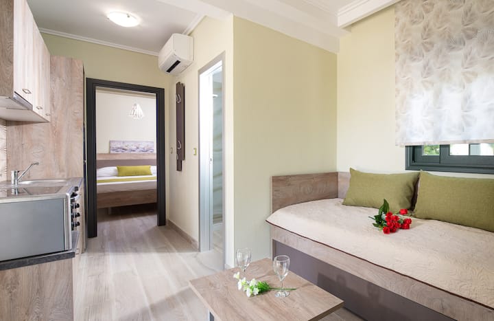 Deluxe One-bedroom Apartment, Aelia Luxury Suites - Sarti