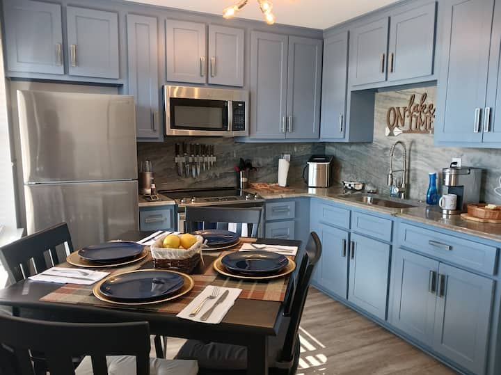 Stunning Hot Springs Condo W/lake Hamilton Views! - Hot Springs, AR