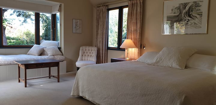 Westwood Country House - Redwood Suite - Greytown