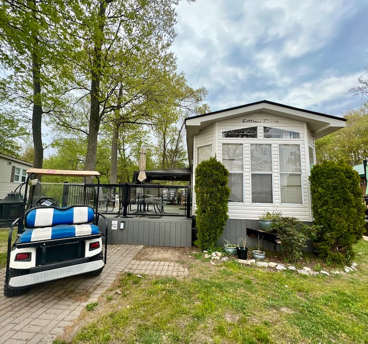Tranquil Lakeside Retreat At 199 Wyldewood - Crystal Beach