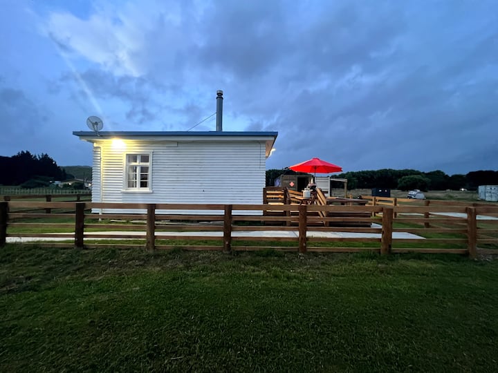 Rotokautuku Cottage, Ruatoria - Ruatoria