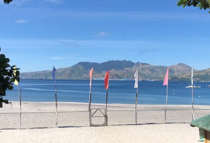 Beachfront Resort Guesthouse - Subic
