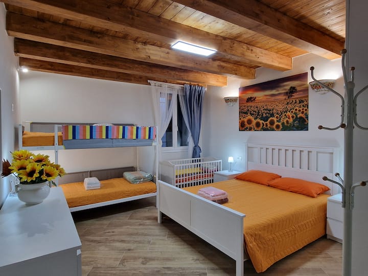Casa Girasole: La Liguria Dei Carruggi E Terrazzi. - Garessio