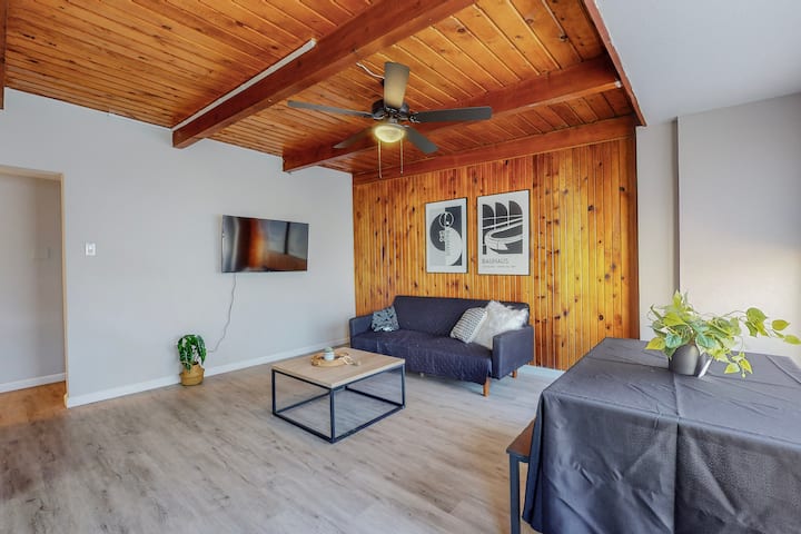 ⟫ Dog Run & Courtyard 2 Bedroom Apt W/king Bed W&d - Albuquerque