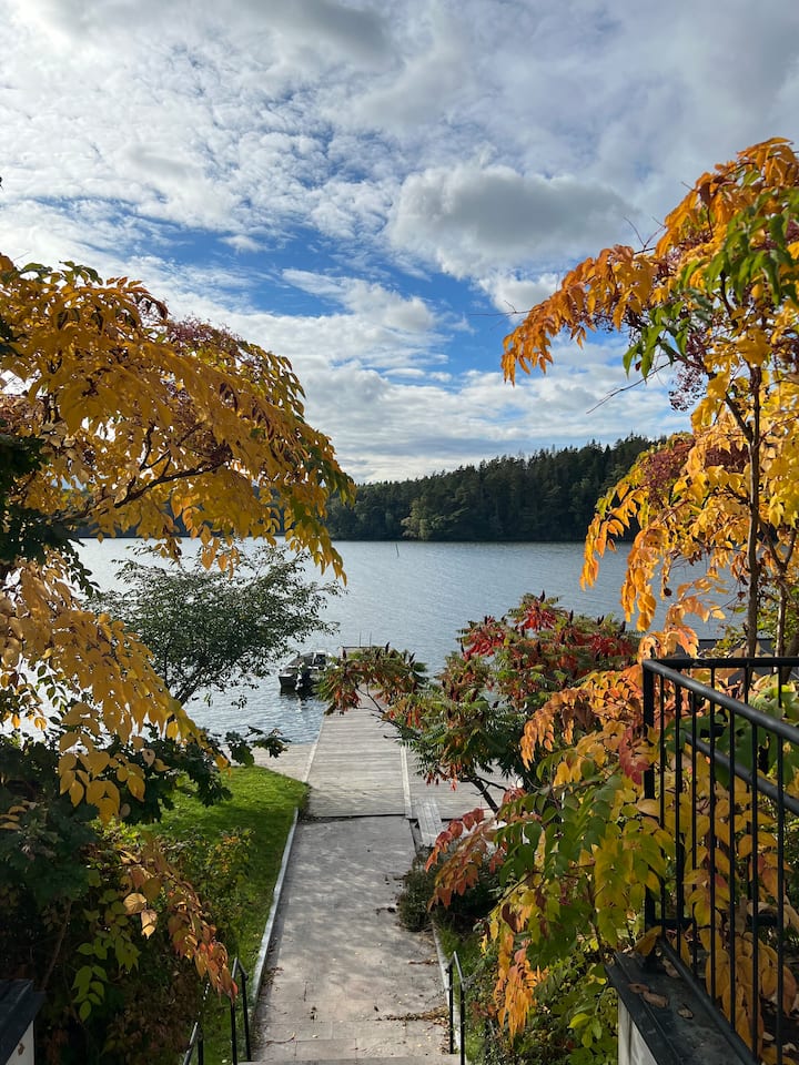 Sjötomt Villa - Södertälje