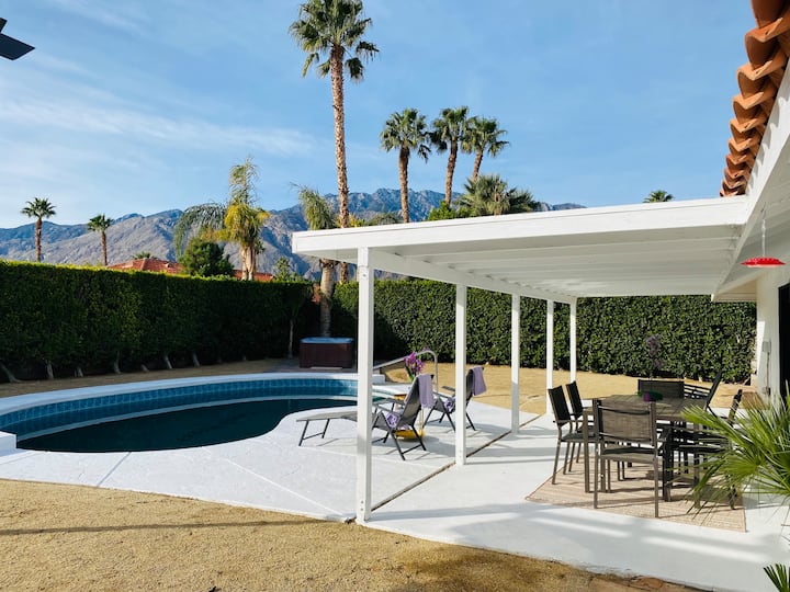 Tranquil Palm Springs Villa - Palm Springs
