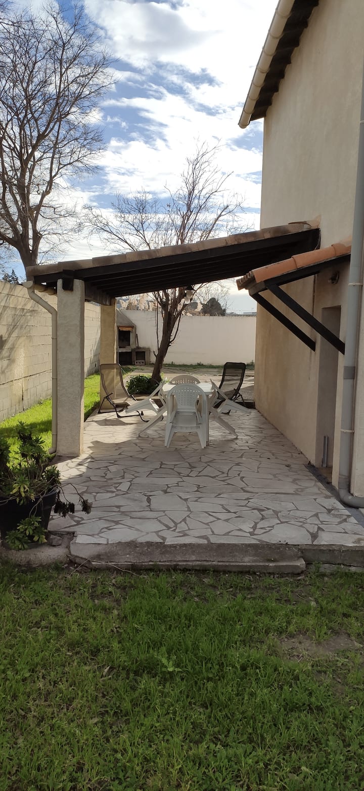 Location Studio Indépendant. - Aigues-Mortes