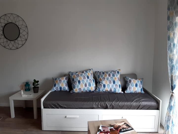 Logement Calme Proche De Beaune - 博訥