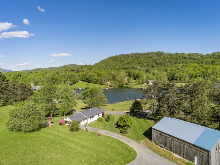 Farm House At Cove Ridge Marina - Watauga Lake, TN
