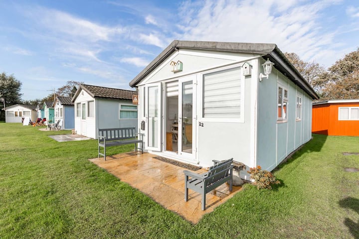 The Happy Hedgehog Chalet In Mundesley - Mundesley