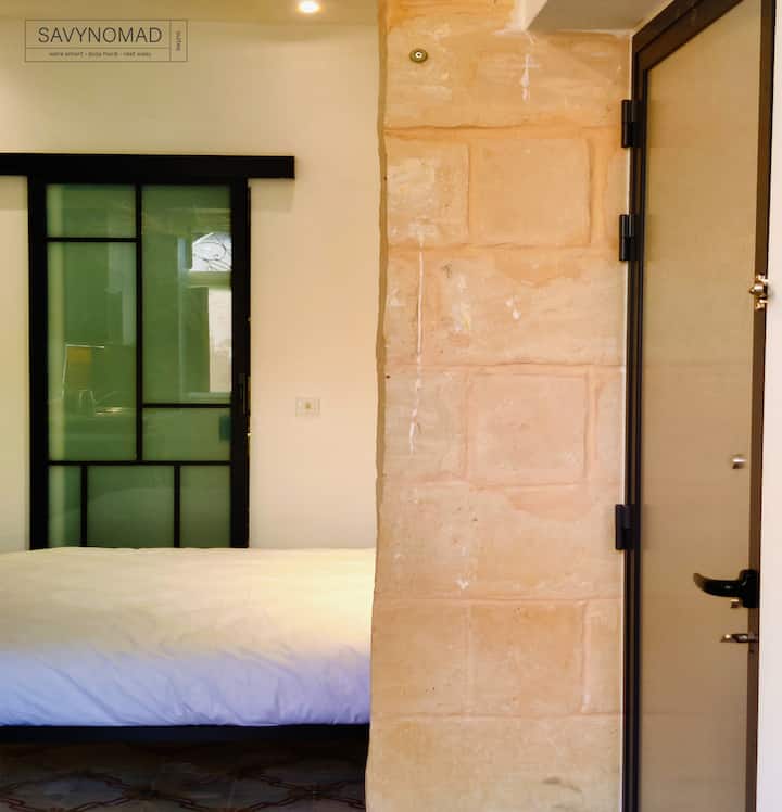Berth 1 Savynomad Harbour Residences Bormla Haven - Malte