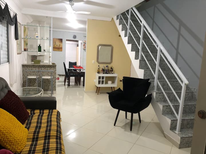 Casa Com Piscina Praia Da Enseada/tortuga -Guarujá - Guarujá