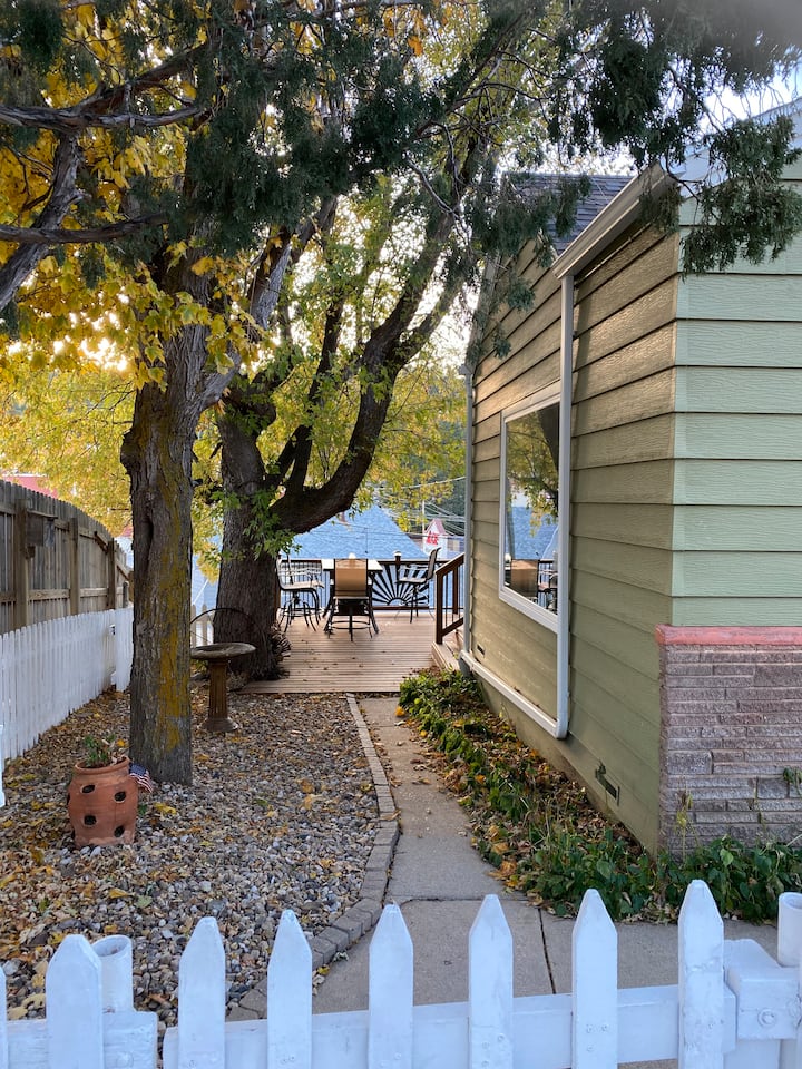 3 Min To Deadwood, Garage For Bikes“ The Nest” - Deadwood, SD