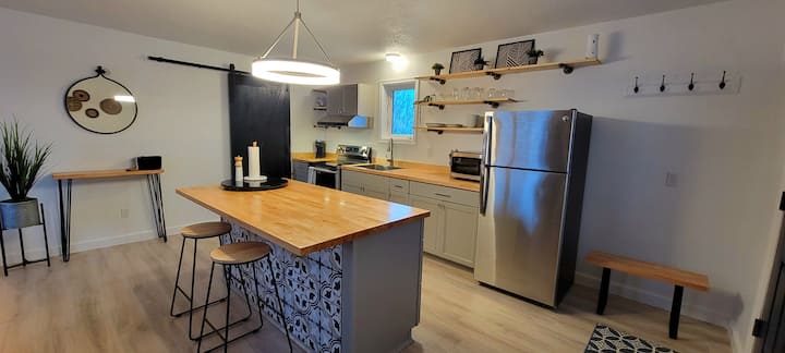 Studio 907 - Fairbanks, AK
